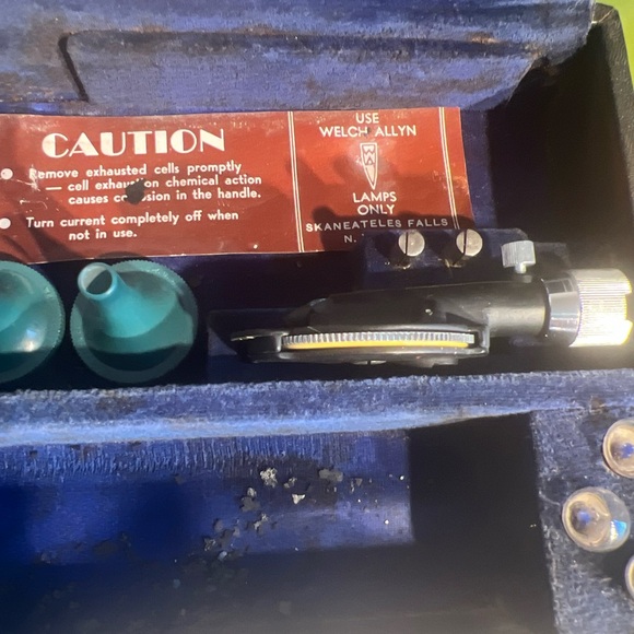Welch Allyn | Other | Vintage Wwii Us Army Welch Allyn Otoscope ...